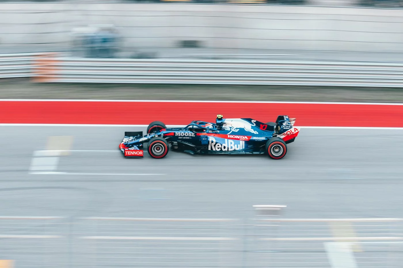 The Digital Technologies Driving Formula 1 Teams to Success - Digitopia